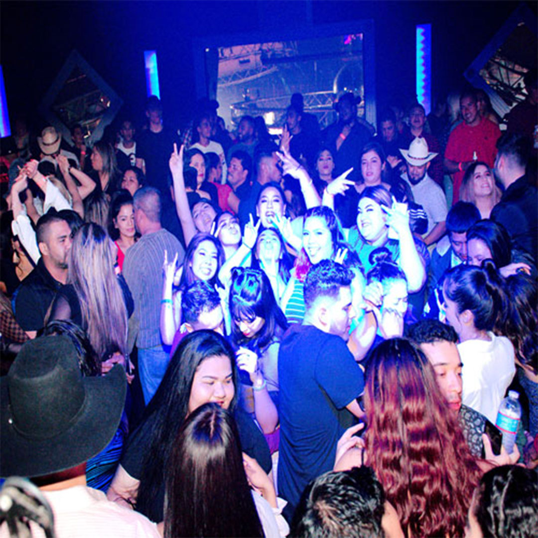 Club 06 adentro de Escapade Houston